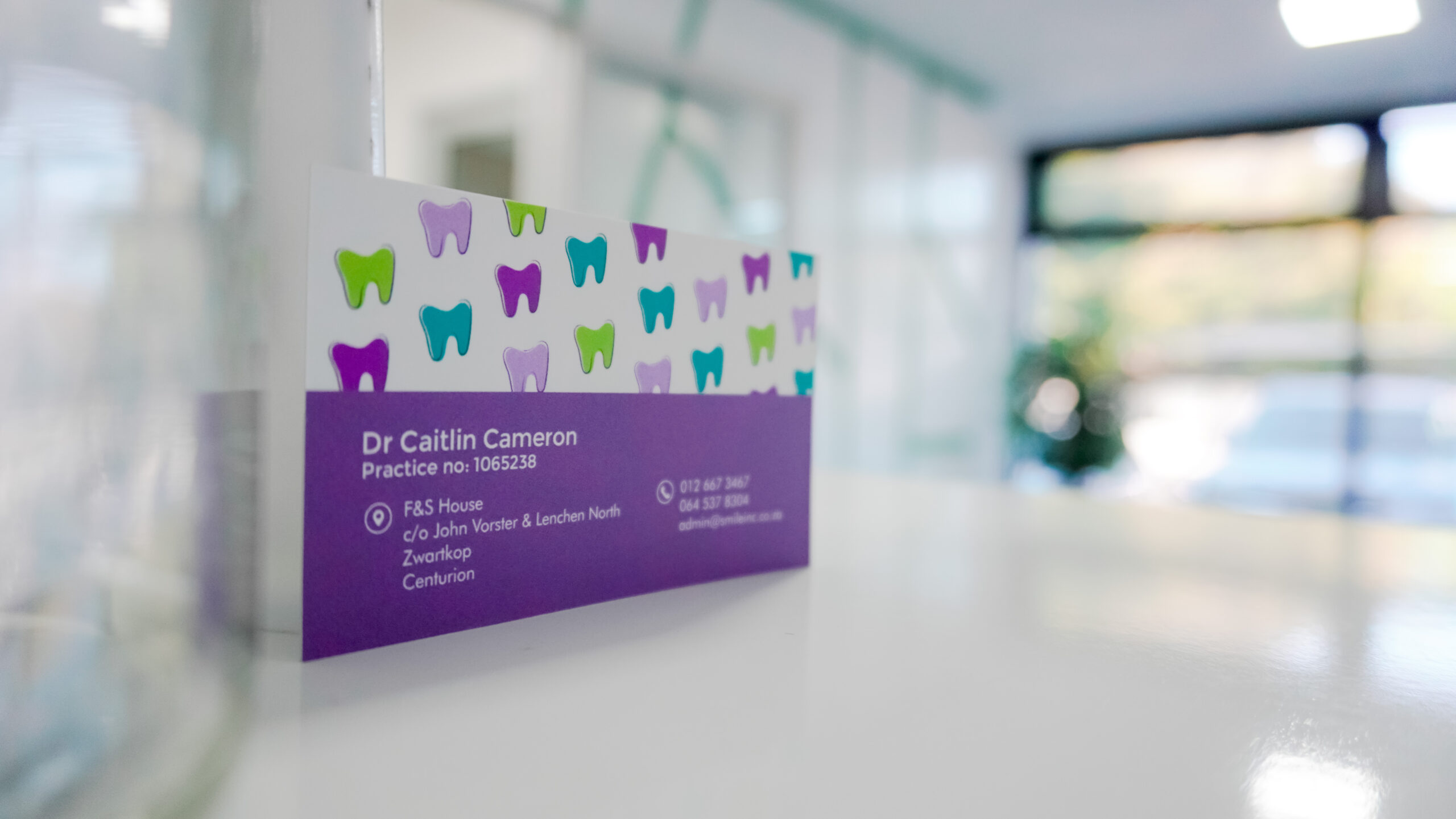 Fibre Reinforced Composite Resin Restorations | Smile Inc